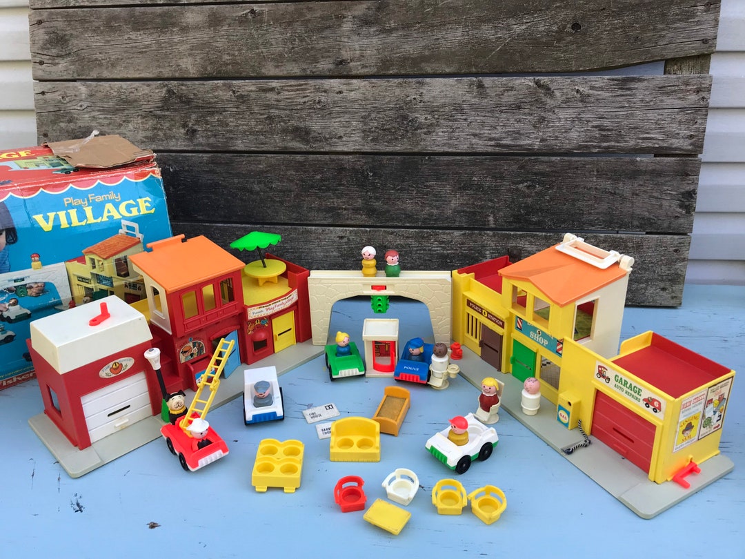 Fisher Price Main Street Village With Little People 997 Box - Etsy Fisher Price Main Street Village With Little People 997 Box - Etsy