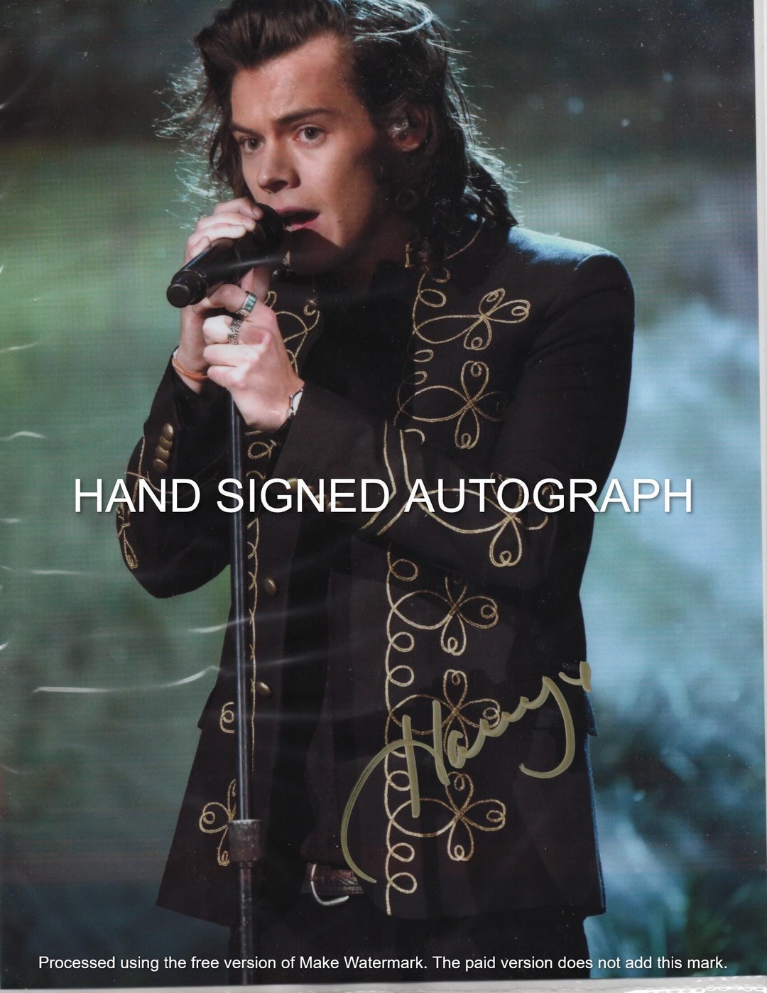 HARRY STYLES AUTOGRAPH Hapnd Signed 8 1/2 X 11 Color Photo With Coa - Etsy