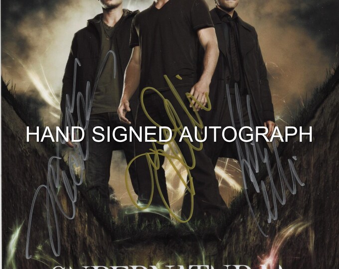 SUPERNATURAL TV CAST Autograph Hand Signed 8 1/2 X 11 Color Photo With ...