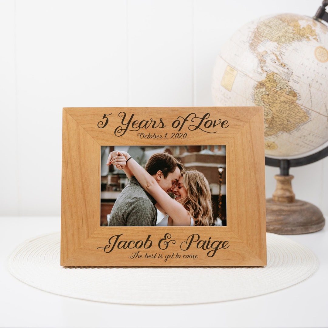 5th Anniversary Wood Frame, Traditional Wood Gifts for 5th Wedding ...
