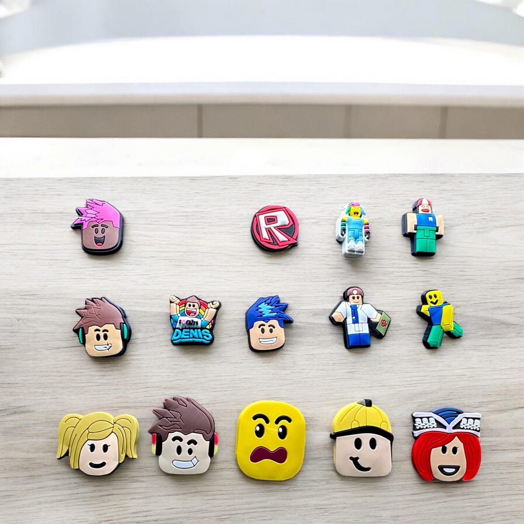 Roblox-themed Shoecharms Set Fun and Trendy Accessories for Crocs ...