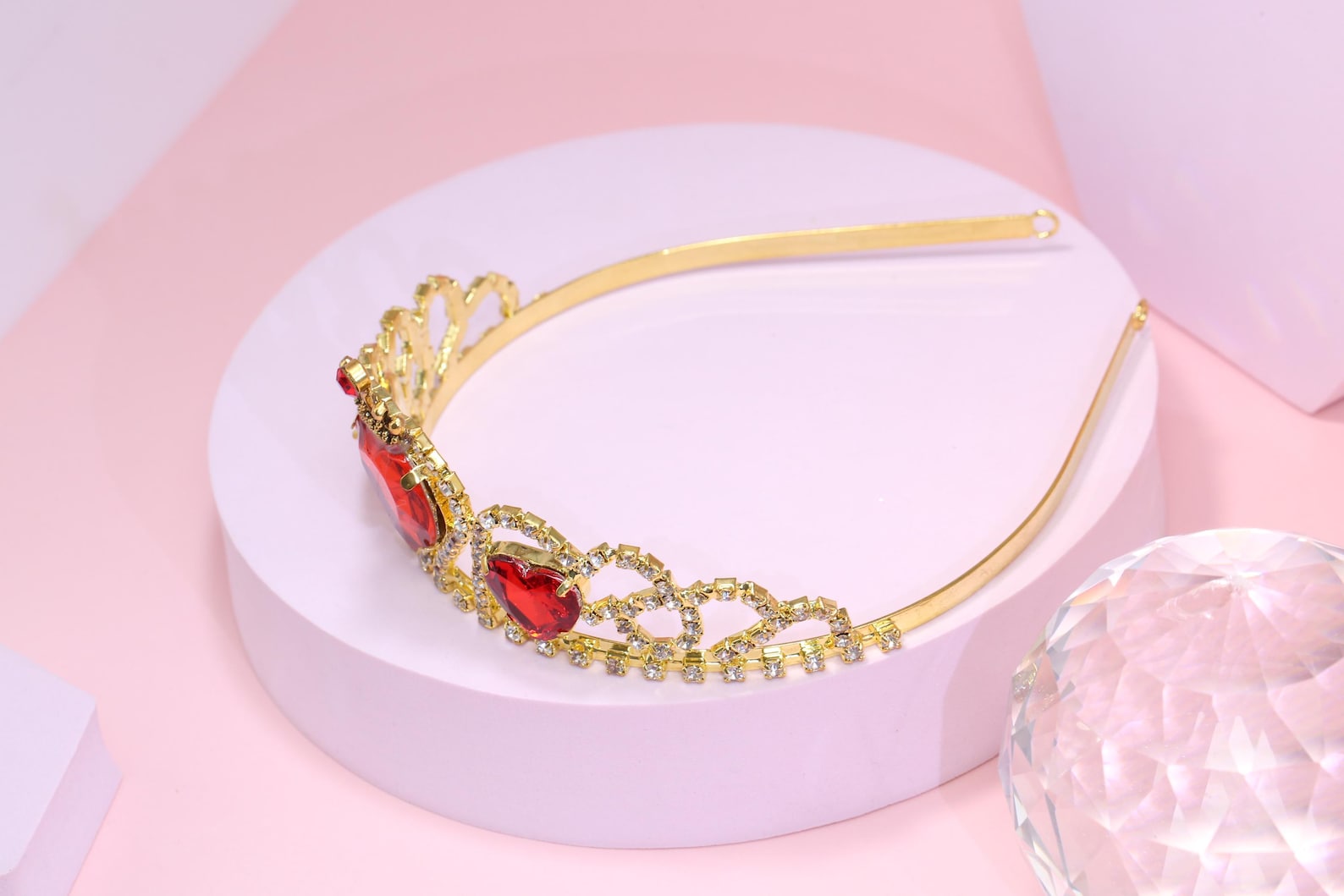 Queen Of Hearts Accessories Mua Evie Red Heart Tiara Descendants Crown ...