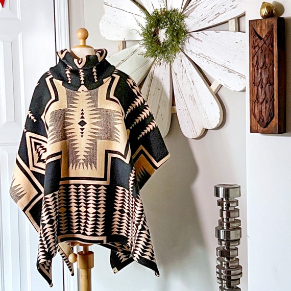 Vintage PENDLETON Portland Collection Wool Poncho Sou… - Gem