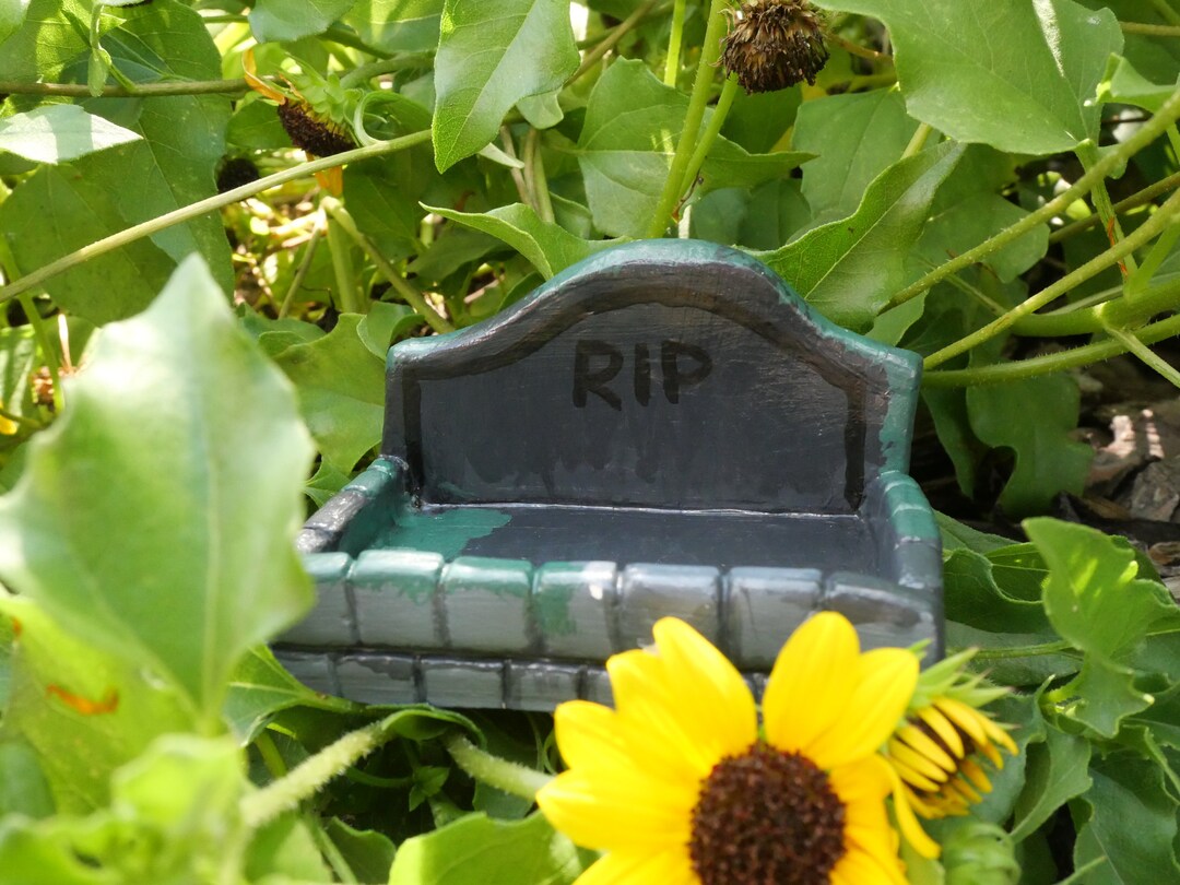Cemetery Headstone Gothic Ceramic Jewelry Tray - Etsy