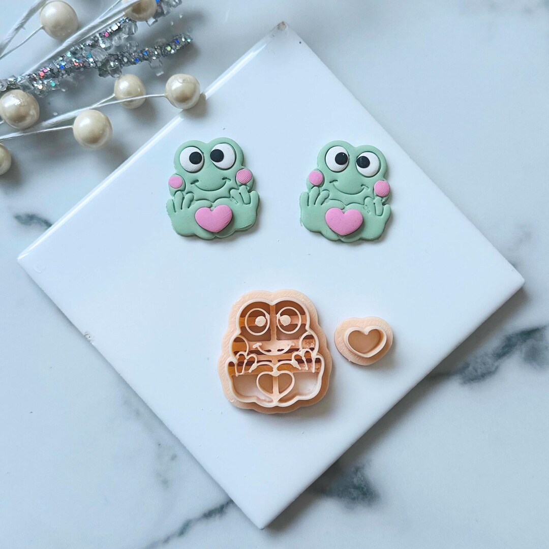 Froggy Heart Clay Cutter: Valentine's Day Embossed Design - Etsy