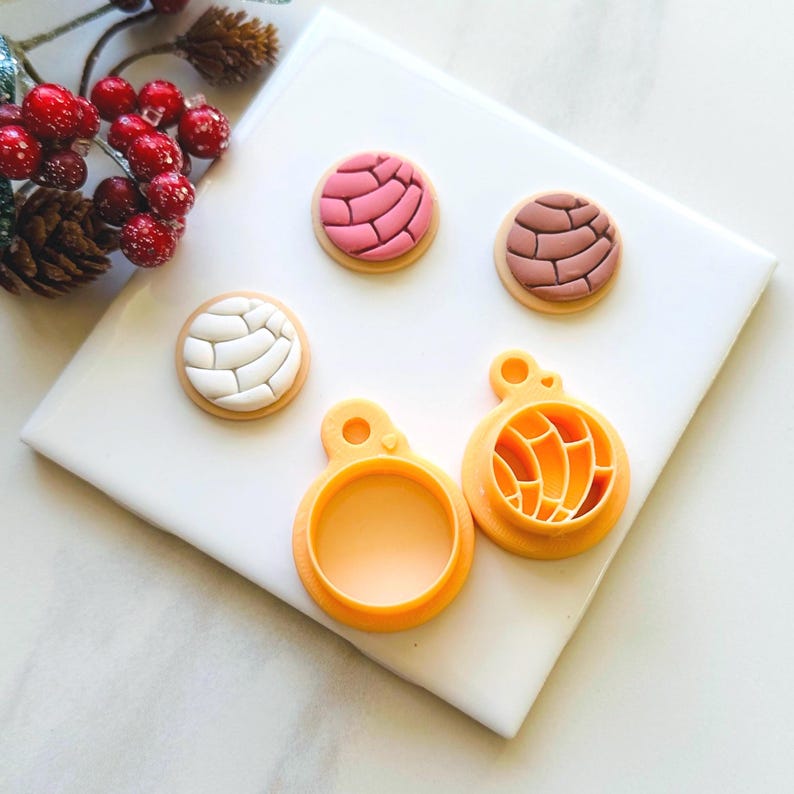 Concha Clay Cutter: Traditional Mexican Pastry Design - Etsy