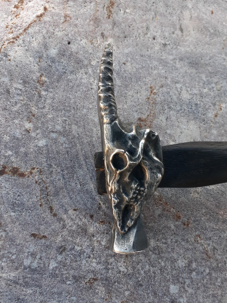 Nanny Skull Hammer, 1 Lb 6oz Claw Hammer, Stainless Steel, Goat Skull ...