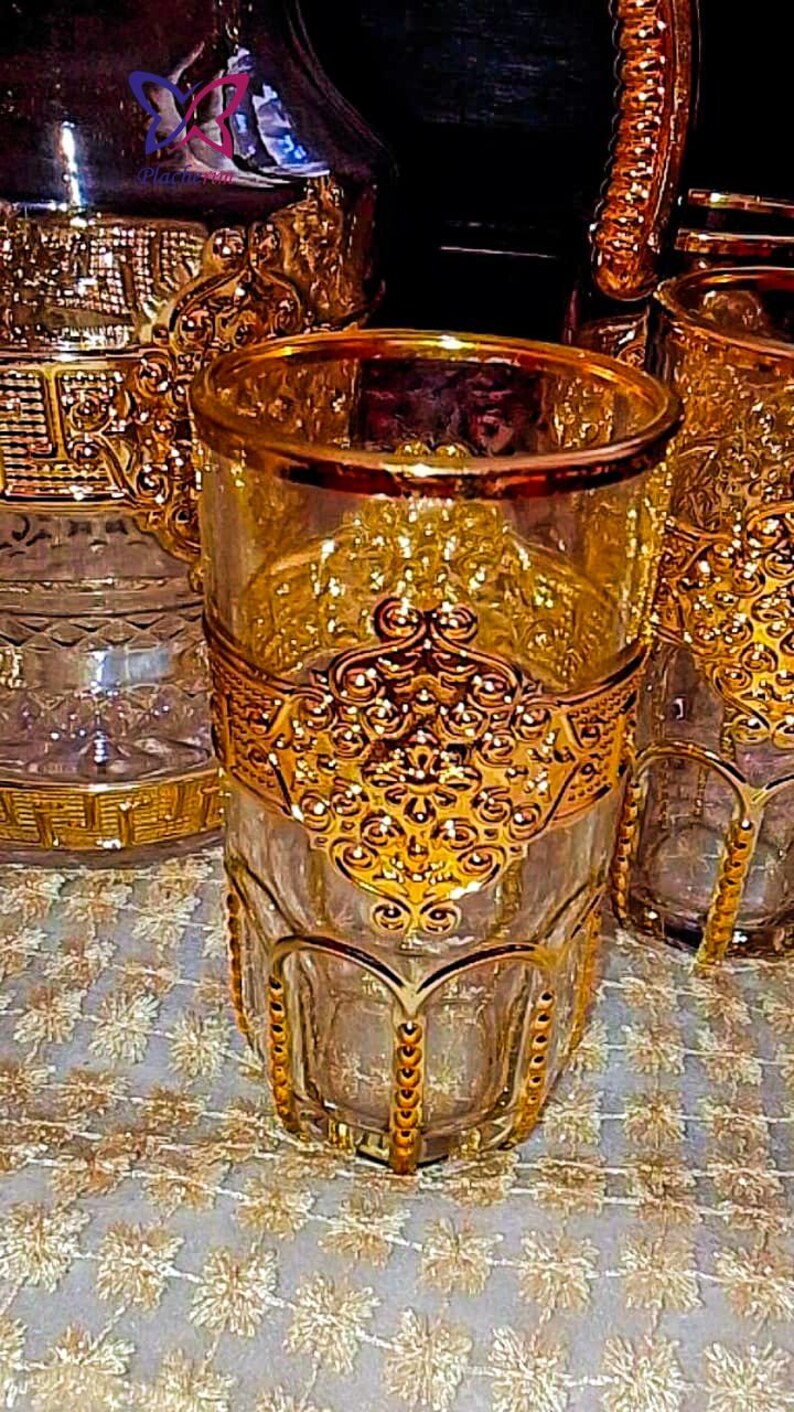 Gold Barware Set ,cocktail Glasses ,stylish Home Bar ,gold Trim ...