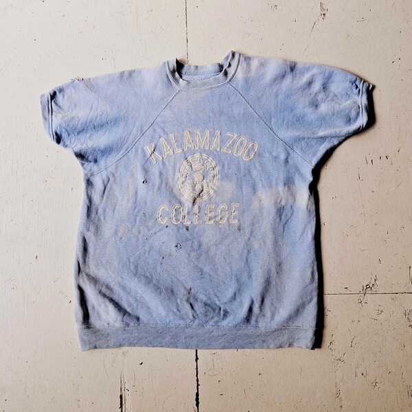 College Sweatshirt Vintage - Etsy