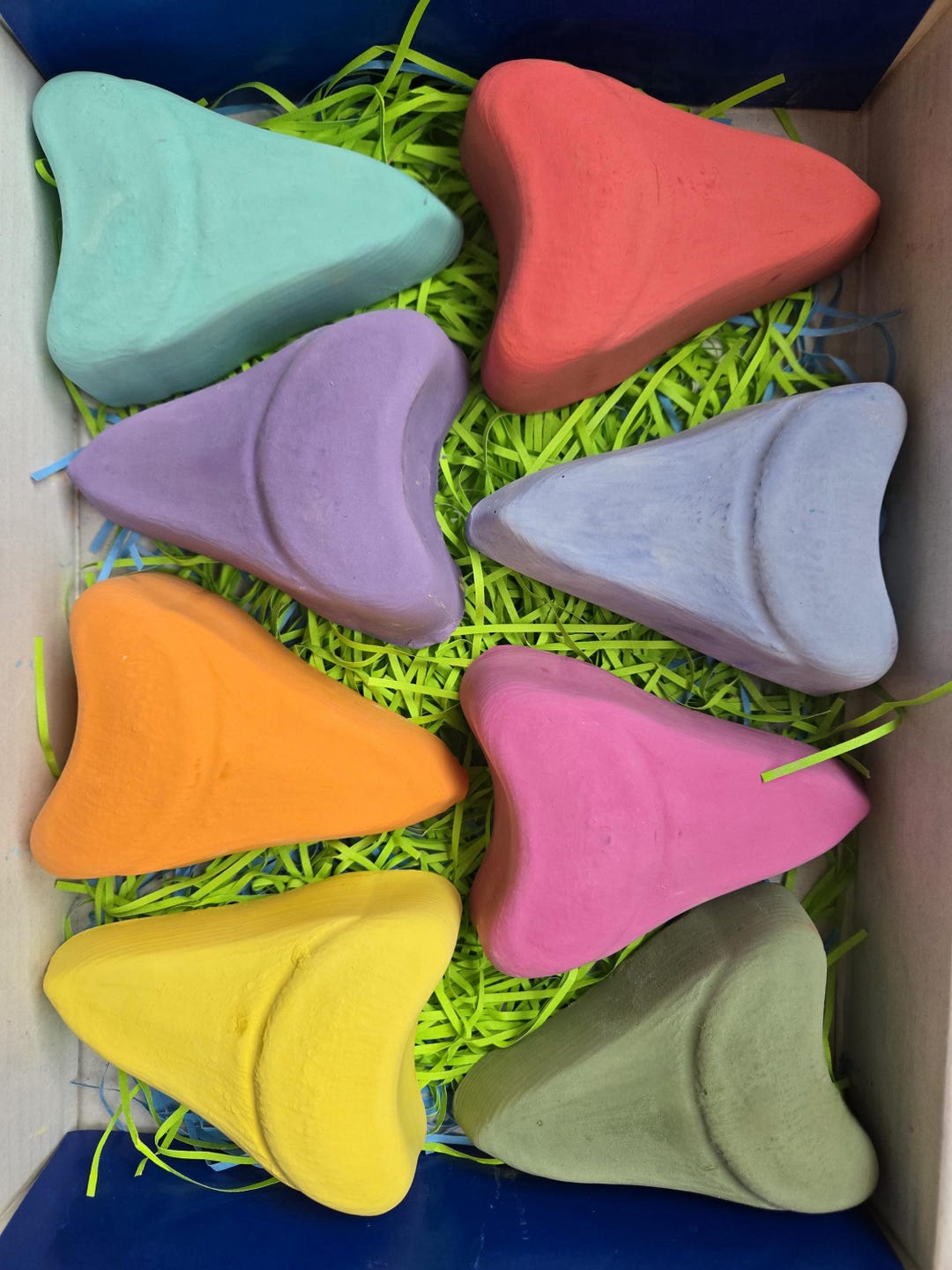 Megalodon Tooth Sidewalk Chalk Set: 8 Vibrant Colors, Shark Tooth ...