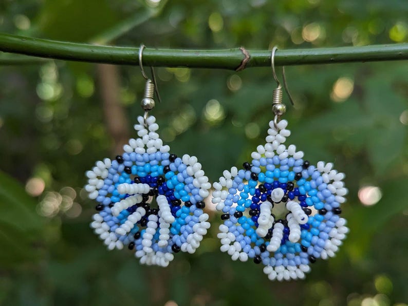 Handmade Beaded Native American Style Flower Earrings - Etsy
