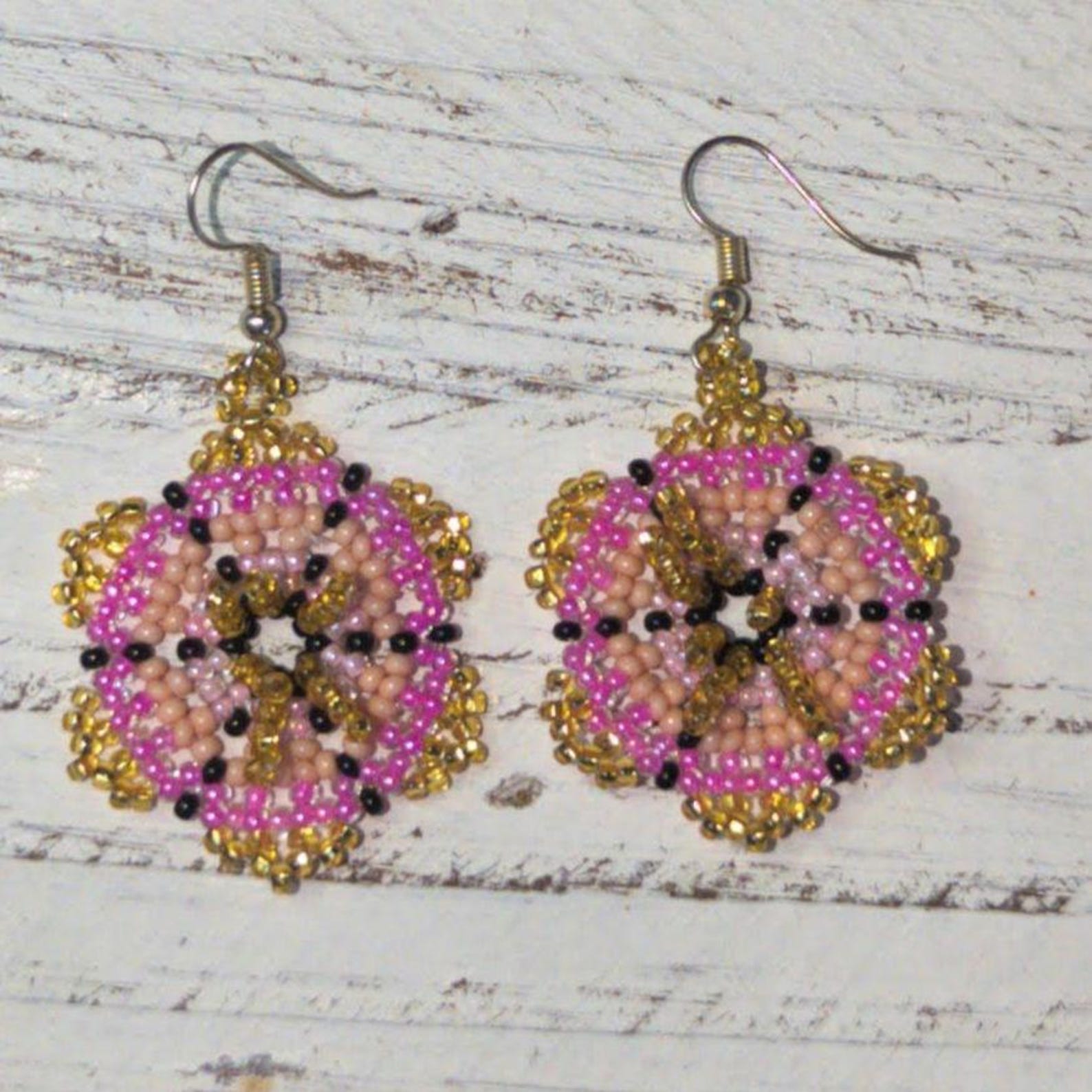 Handmade Beaded Native American Style Flower Earrings - Etsy