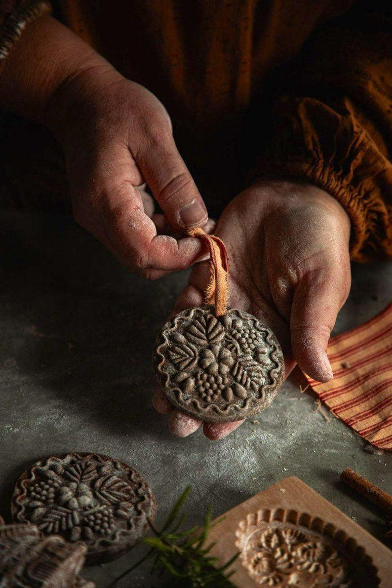 Round Raspberry and Flower Wooden Cookie Cutter. Gingerbread Mold. - Etsy