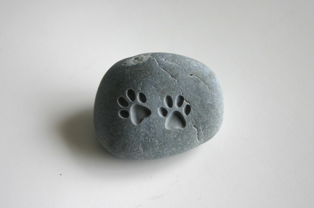 Paw Prints Engraved Stone Pet Paperweight Worry Stone - Etsy