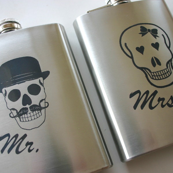 Mr and Mrs Skull - Etsy