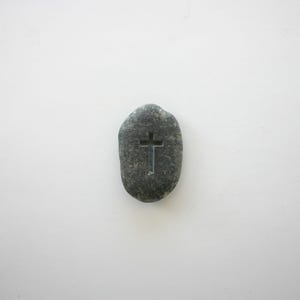 Cross Carved Stone Worry Stone Pocket Rock Prayer Stone - Etsy