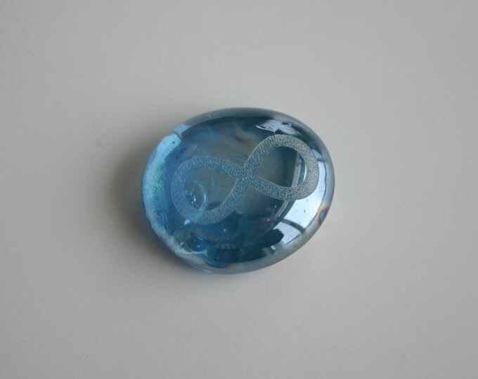 Infinity Symbol Engraved Glass Pebble Oathing Stone Wedding Gift Worry ...