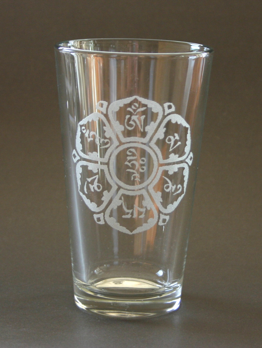 Om Mani Padme Hum Etched Pint Glass Tibetan Script Engraved Beer Glass ...