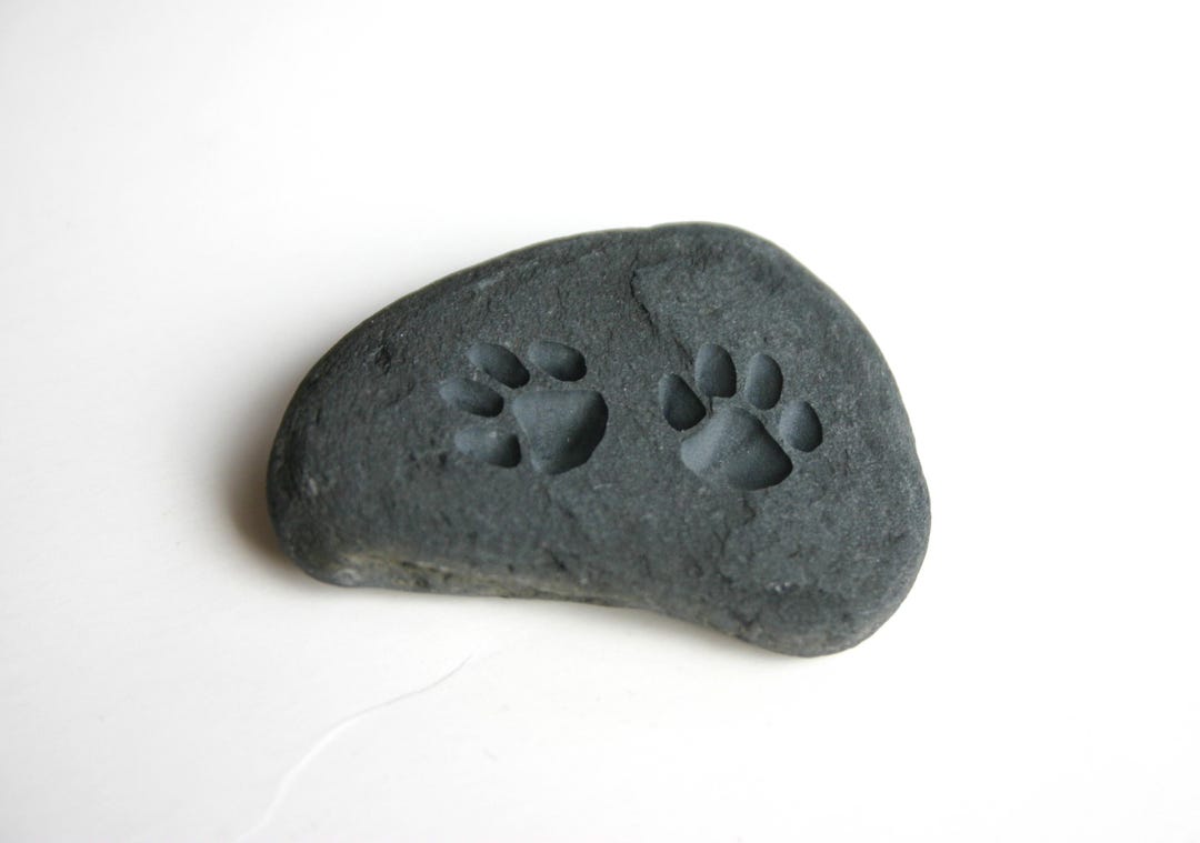 Paw Prints Engraved Stone Pet Paperweight Paws Worry Stone - Etsy