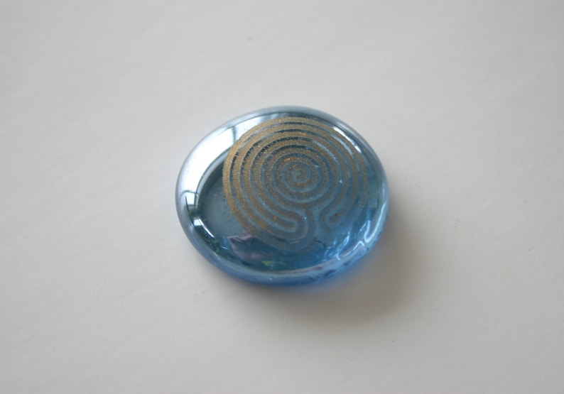 Labyrinth Glass Pebble Chakravyuha Padmavyuha Worry Stone - Etsy
