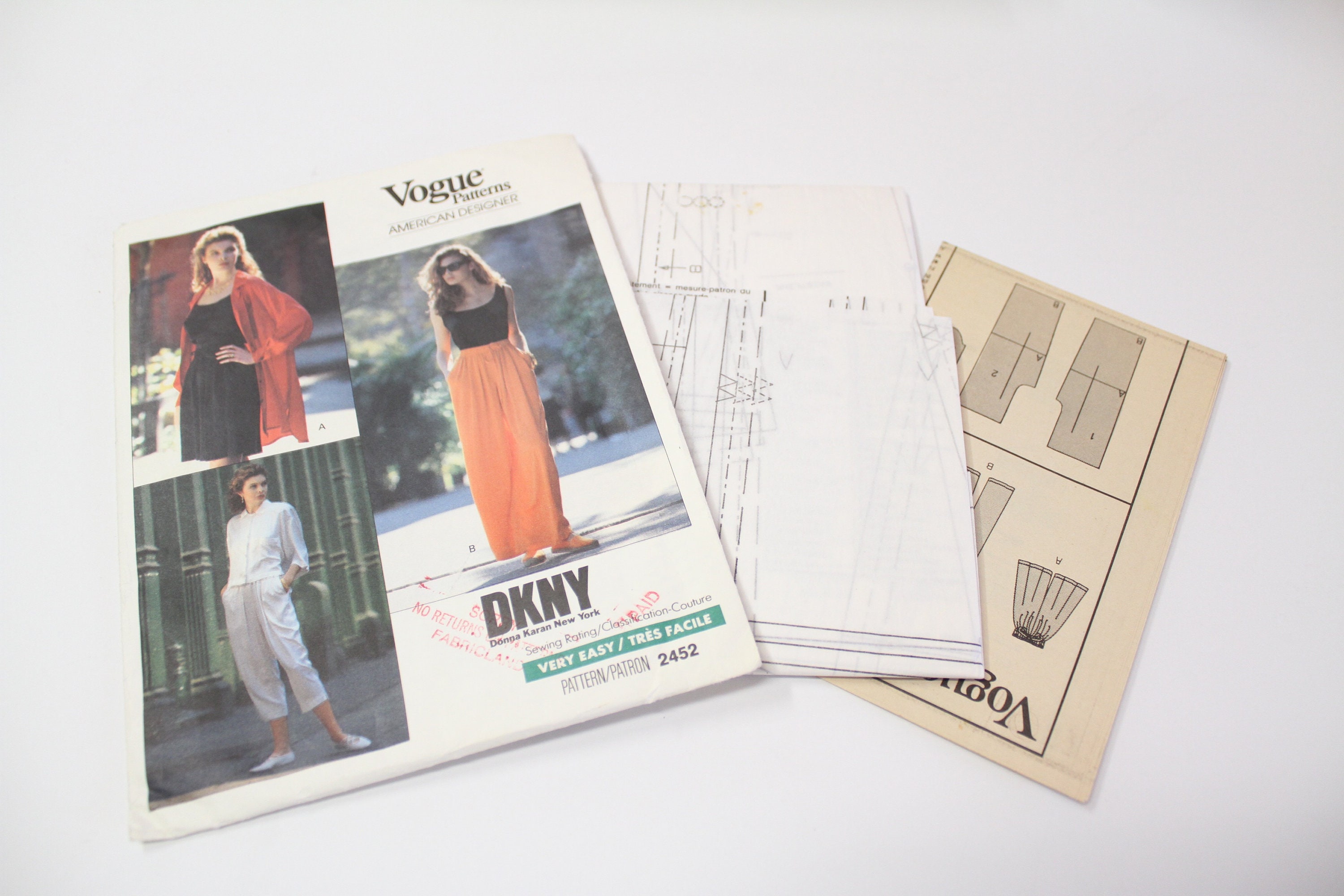 DKNY Vogue 2452 Sewing Pattern, Shorts and Pants, Size 6-10 - Etsy