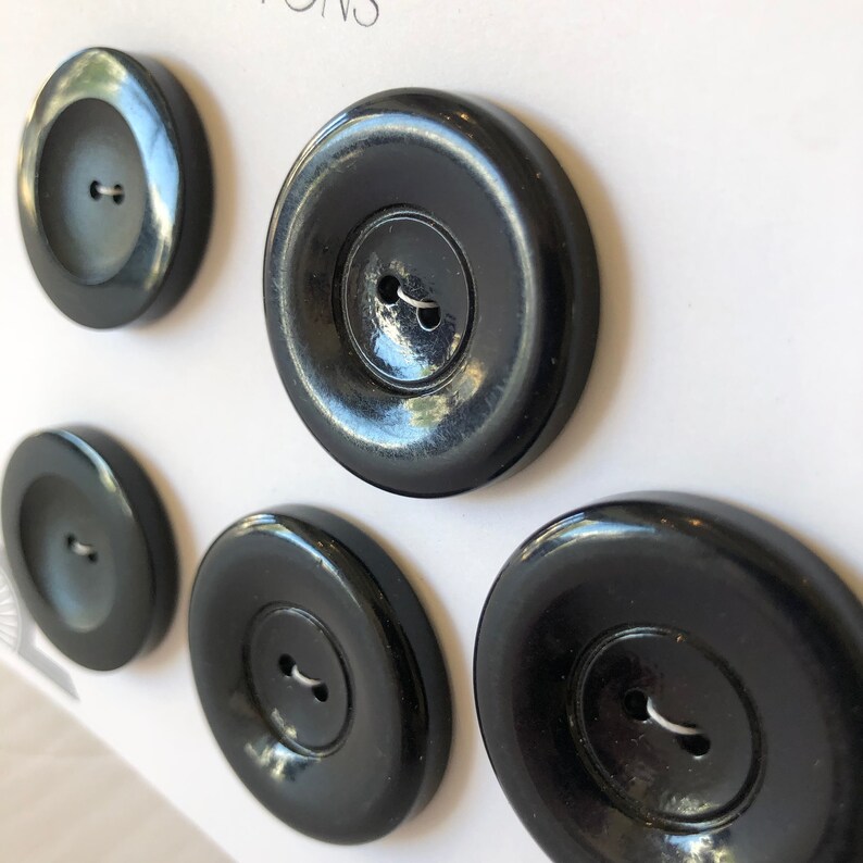 5 Assorted Vintage Black Plastic Medium Size Buttons, All Are Two Hole ...