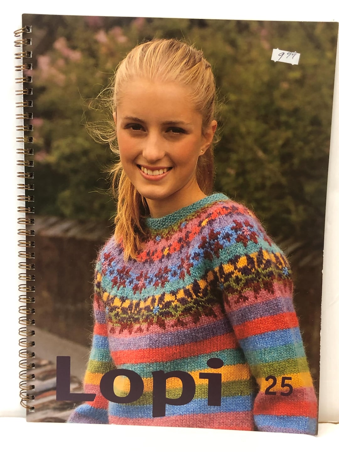 Lopi Design Icelandic Knitting Book, Issue 25, 24 Knitting Patterns ...