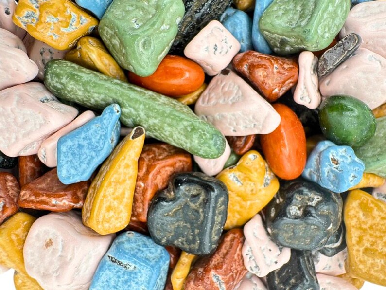 CHOCO ROCKS 6.4oz Pouch, Chocolate Candy Gems, Mini Rocks, Edible Decor ...
