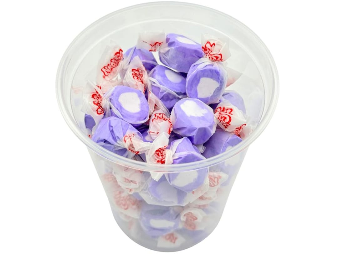 TAFFY- HUCKLEBERRY 10.6oz, Wild Berry Flavor, Chewy Candy, Sweet Treat ...