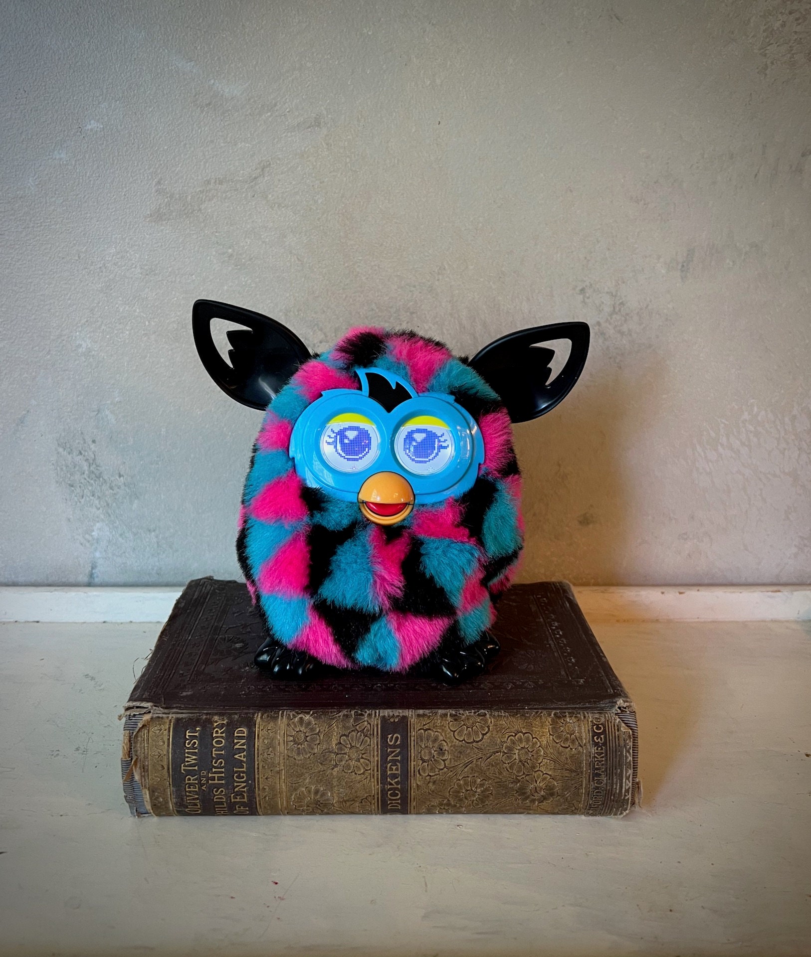 Furby Boom Triangles