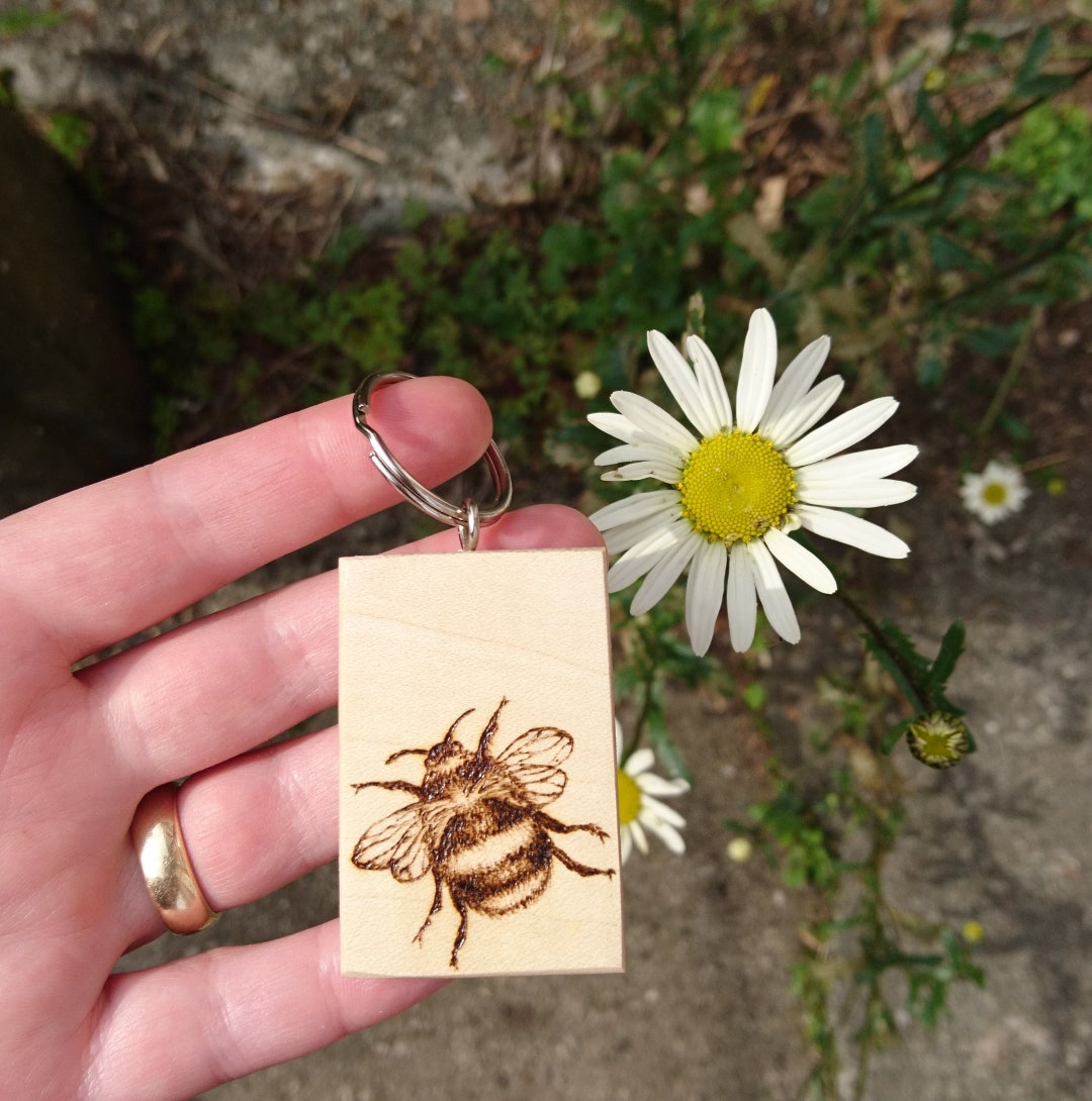 Pyrography Bumblebee Keychain - Wooden Bee Keyring, Key Fob Can Be ...