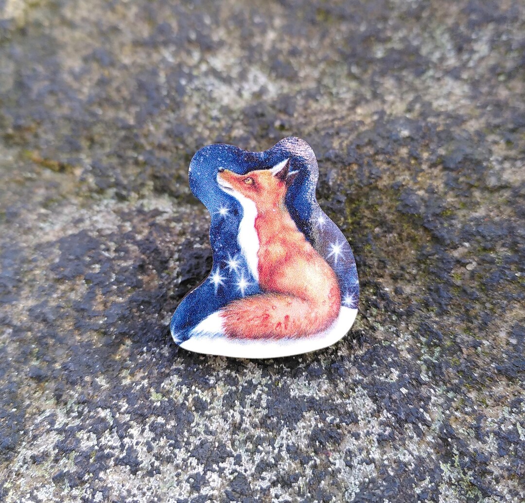 Starry Fox Wooden Pin - Sitting Fox Badge - Etsy