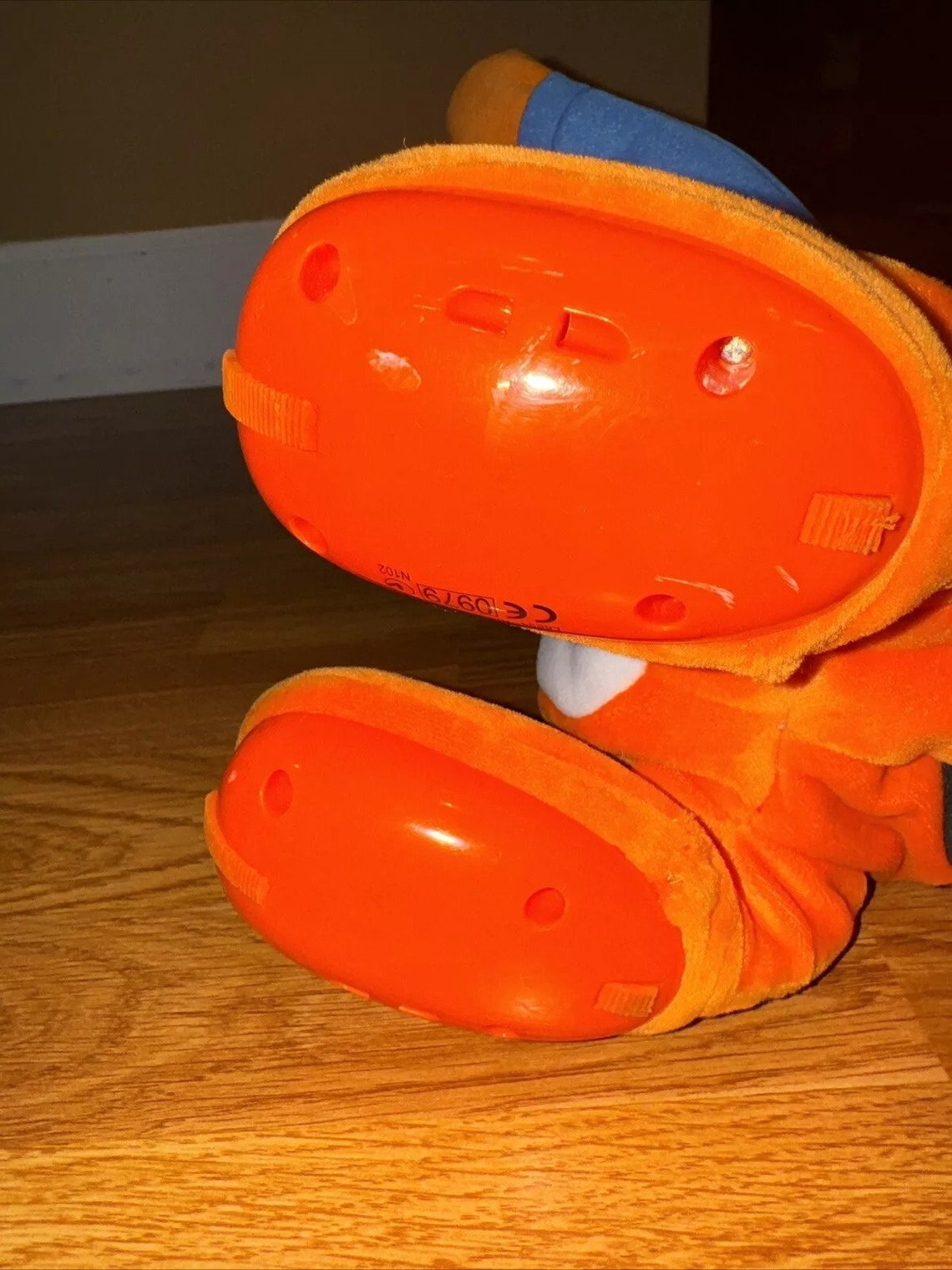 Fisher Price Tiger Roll to the Rescue Sleuthin Stuffed Animal Plush Toy ...