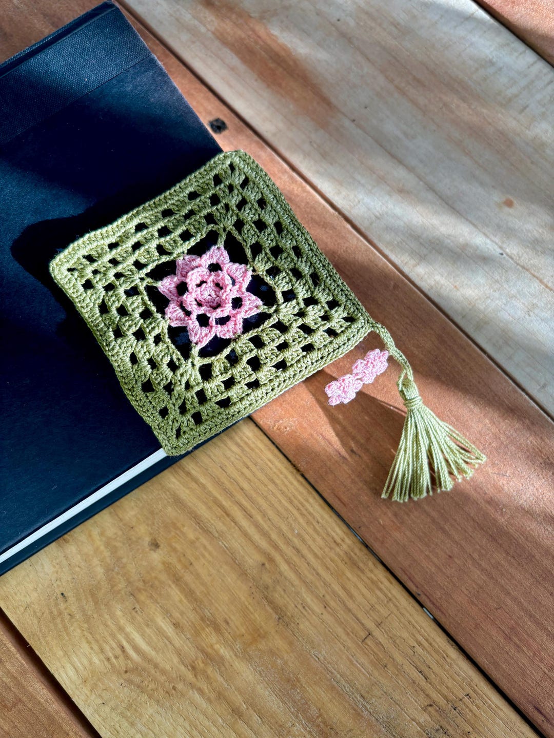 Corner Bookmark, Crochet Granny Square Page Marker, Pink Flowers, Lace ...