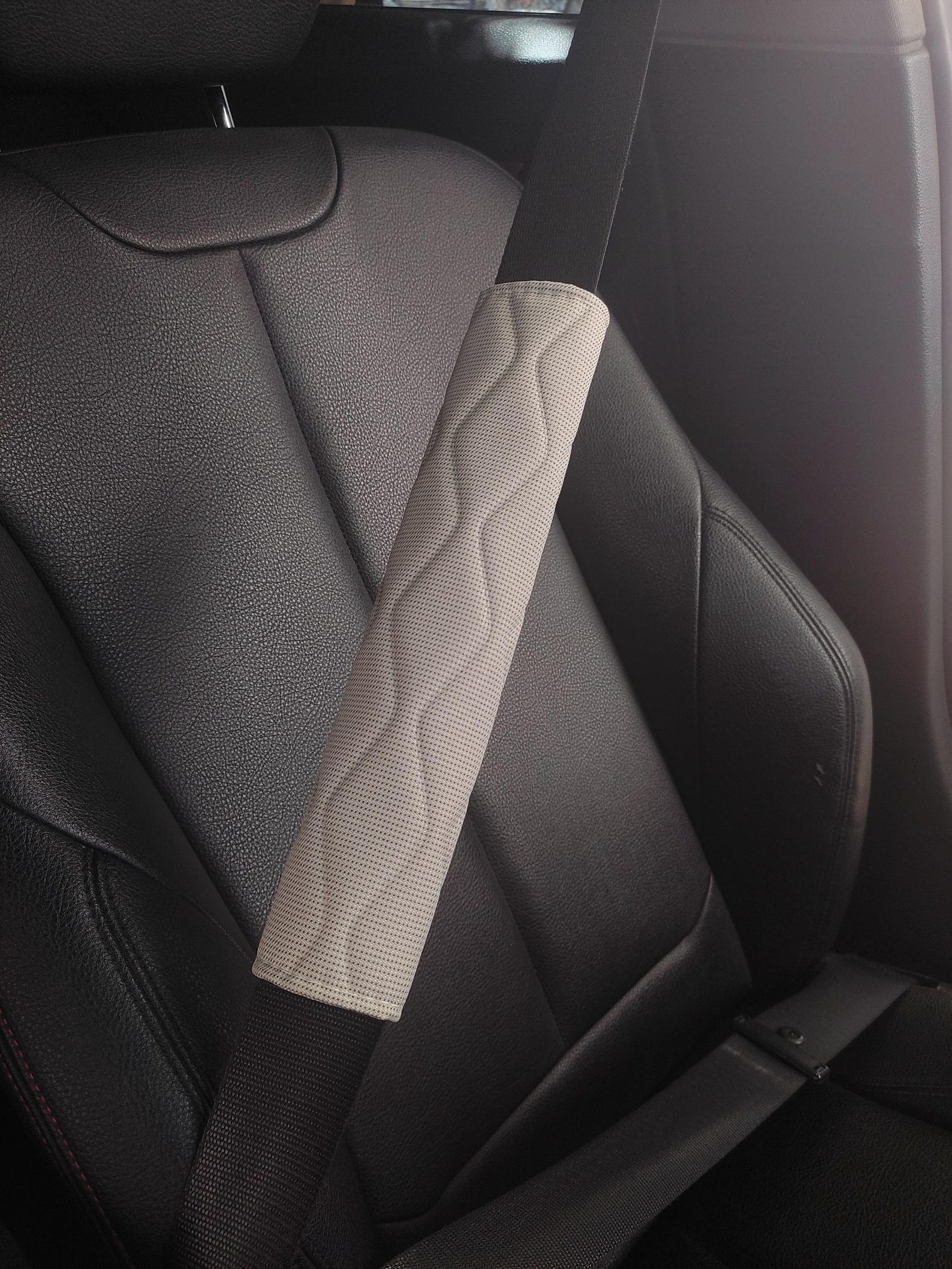 Comfortable Padded Seatbelt Covers - Soft Mesh Fabric, Cushioned ...