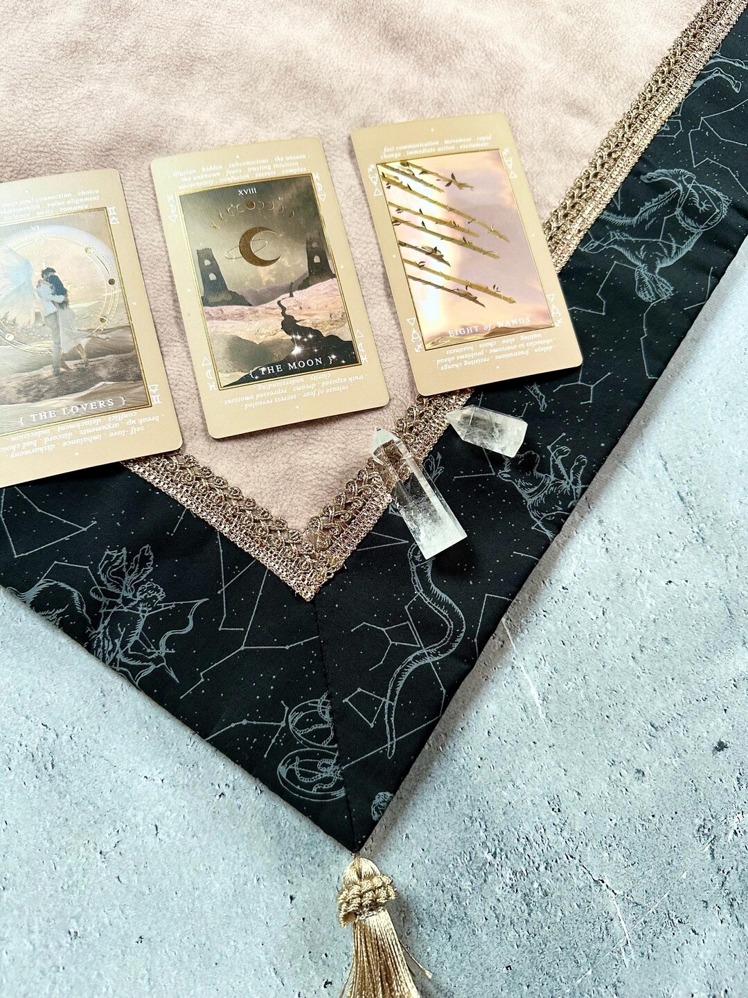 Tarot Mat / Altar Cloth / Tarot Cloth. JAPAN Cotton Fabric. Handmade ...