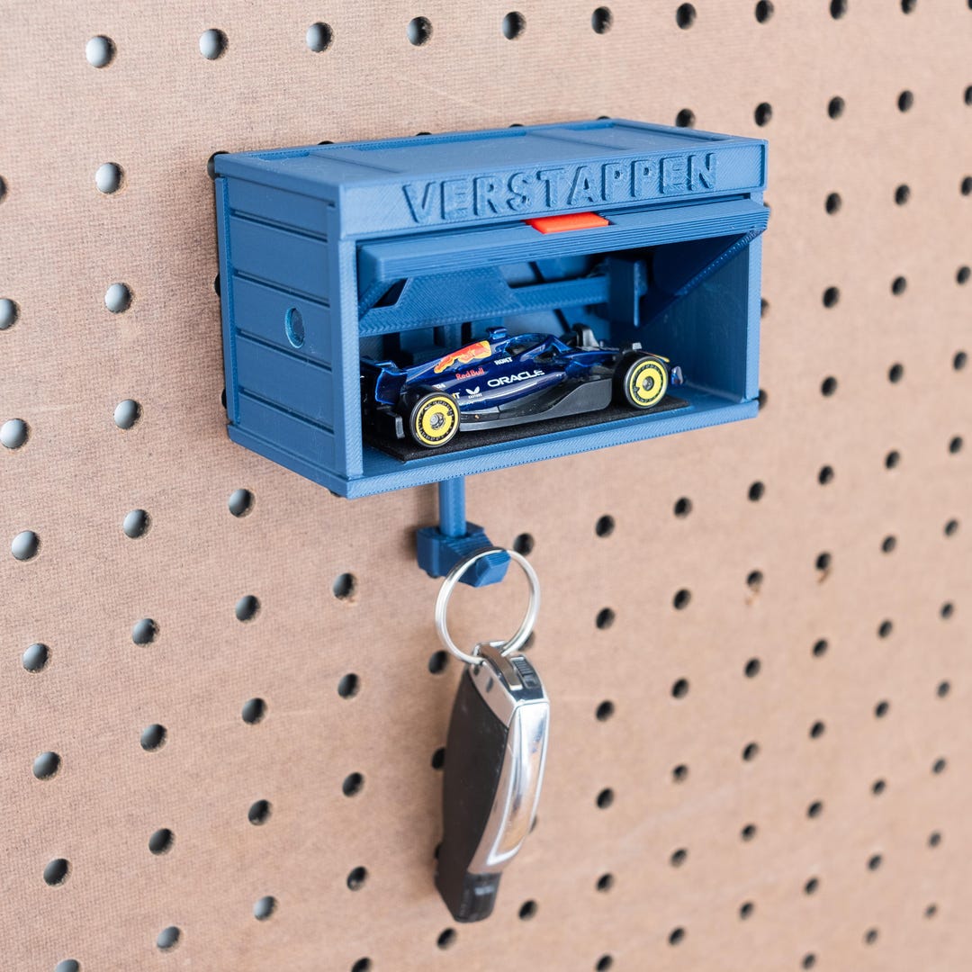 Formula 1 Key Holder, Hotwheels Car Garage With Opening Door (car ...