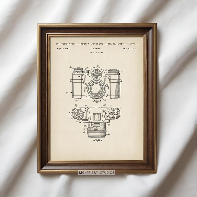 Vintage Photography Patent Prints, Polaroid Camera, Tripod, Flash, Lens ...