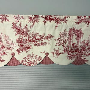 Red on Cream Toile Lined Scalloped Layered Valance With Covered Buttons ...