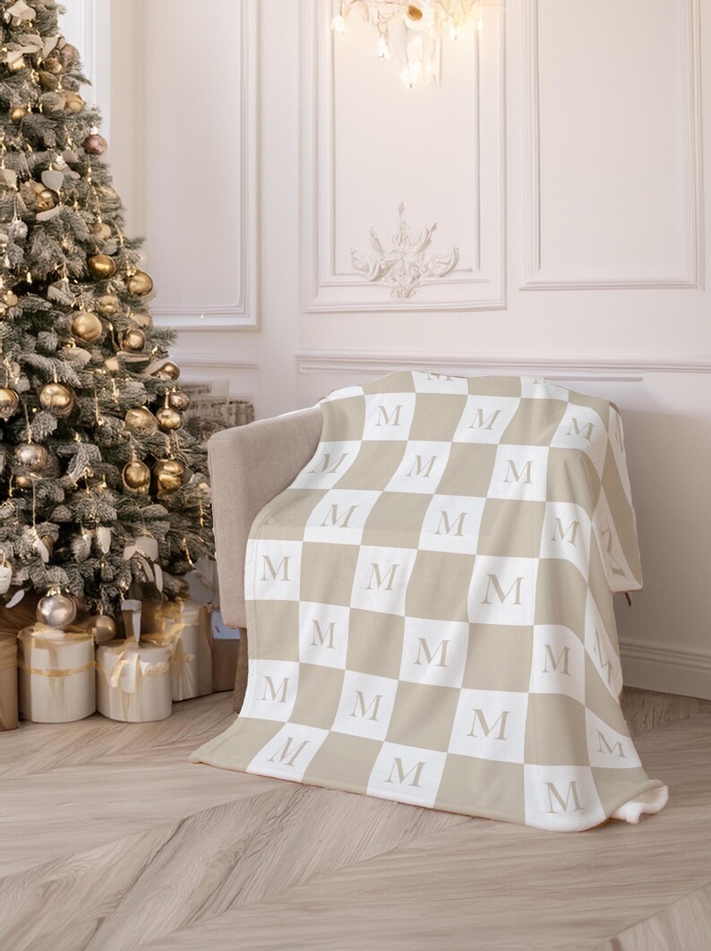 Custom Initial Name Blanket, Personalized Plush Throw, Letter Monogram ...