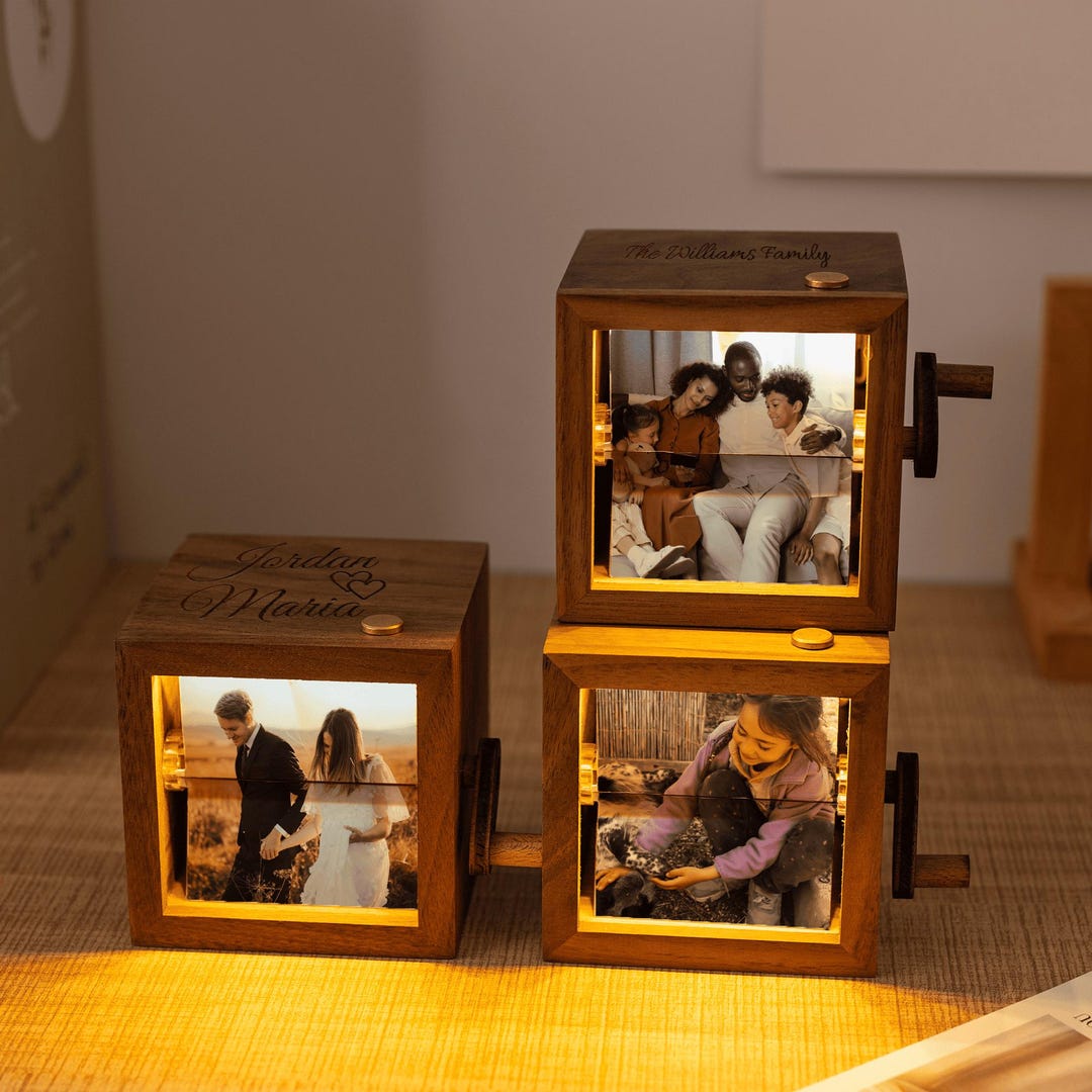 Custom Wooden Flipbook Animation Box With Light - Personalized Photo ...