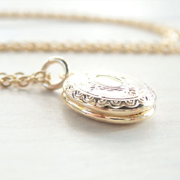 Handmade Locket - Etsy