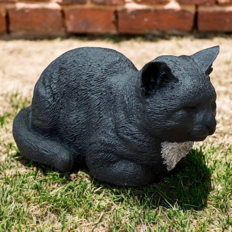 Black Cat Sculpture Garden Kitten Design Beton Pet Ornament Lawn Cat