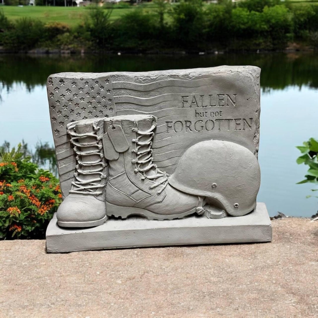 Cement Soldier Memorial Figure Soldier Concrete Grave Statue Lawn ...