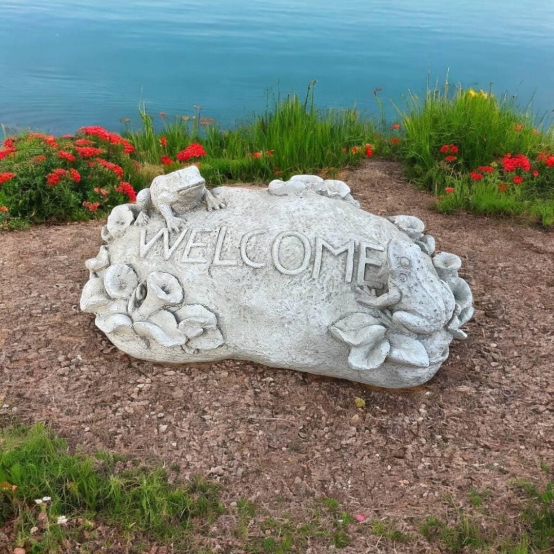 Concrete Welcome Statue Stone Frogs Ornament Home Frogs Decoration ...