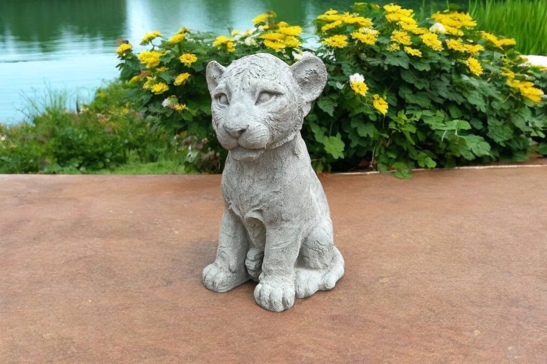 Stone Tiger Figurine Wild Animal Decoration Concrete Tiger Sitting ...