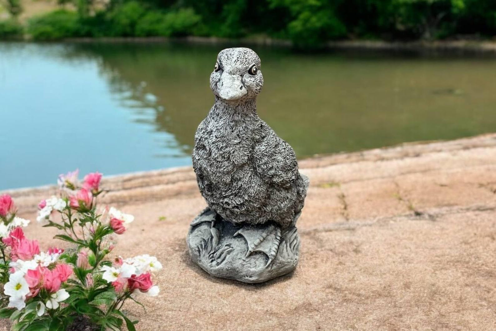 Stone Duck Statue Little Duckling Figurine Farm Animal Sculpture ...
