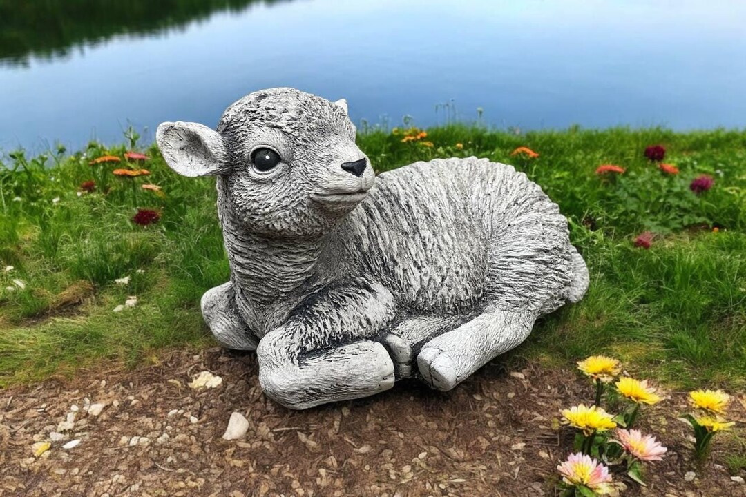 Concrete Lamb Decoration Farm Animal Garden Figurine Lambkin Backyard ...