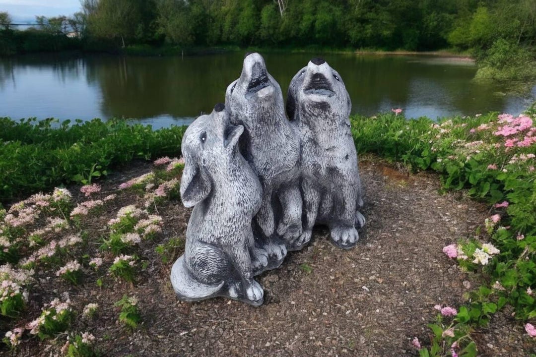 Stone Wolves Sculpture, Wild Wolf Figurine, Outdoor Animal Decoration ...