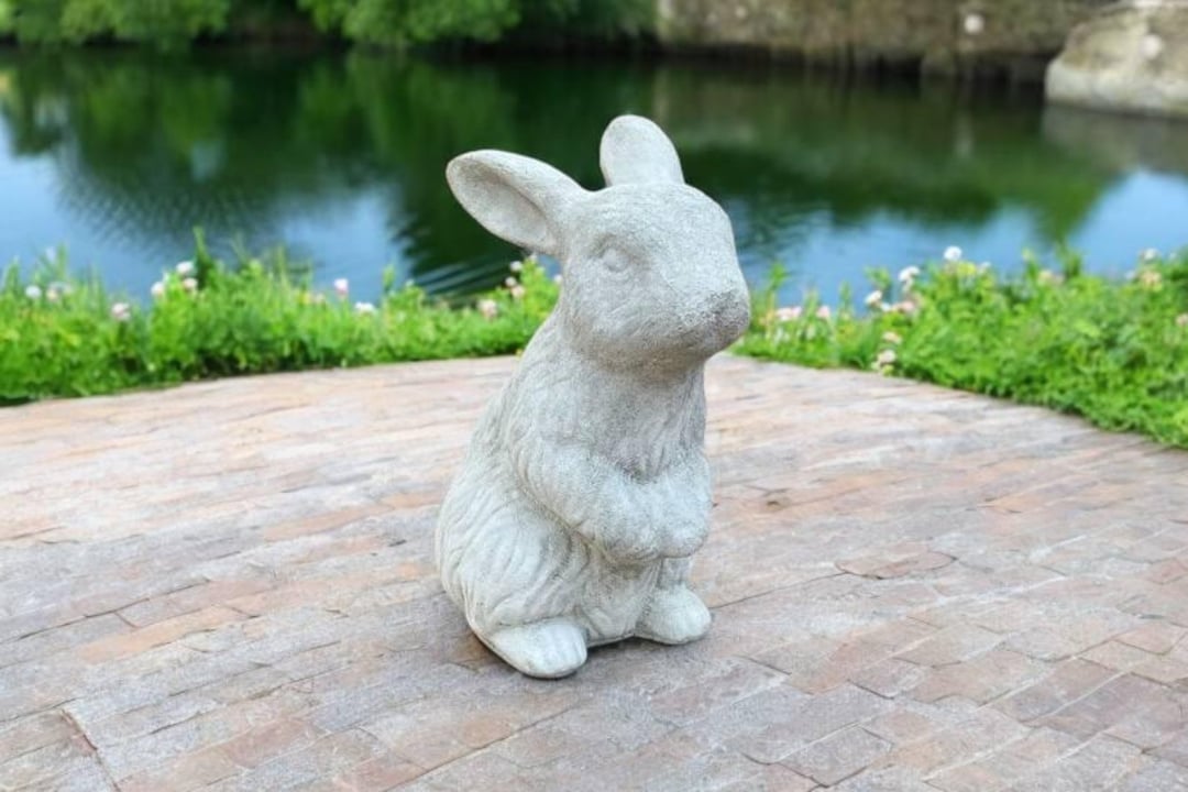 Small Rabbit Figure Animal Yard Decor Concrete Rabbit Statue Wild ...